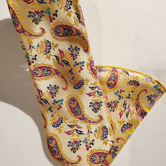 Rossi Man | Accessories | Necktie | Poshmark